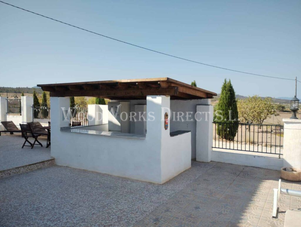 New Bar Roof: A Custom Transformation - Woodworks Direct